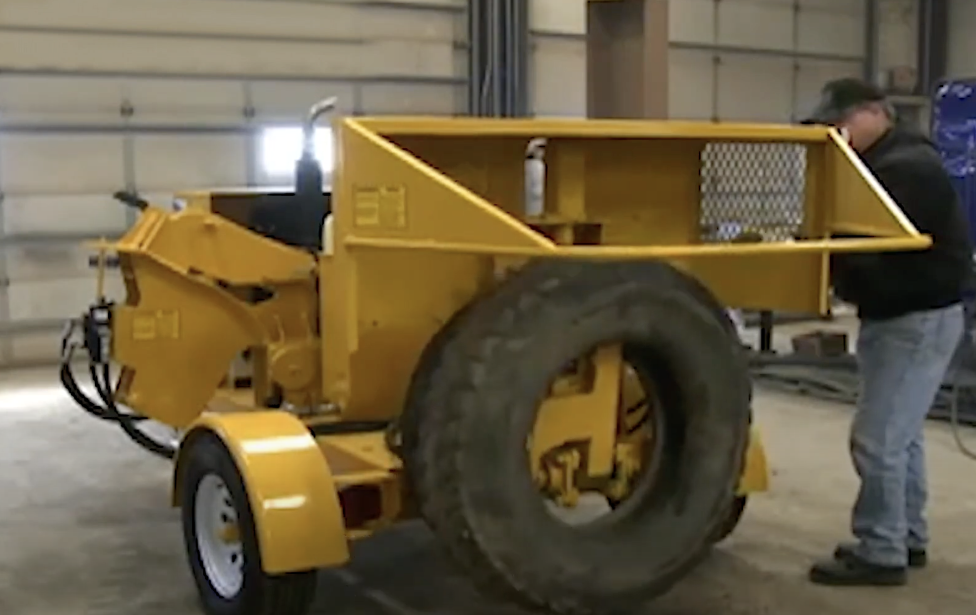 Eagle Super Slicer Sidewall Cutter - Waste Initiatives